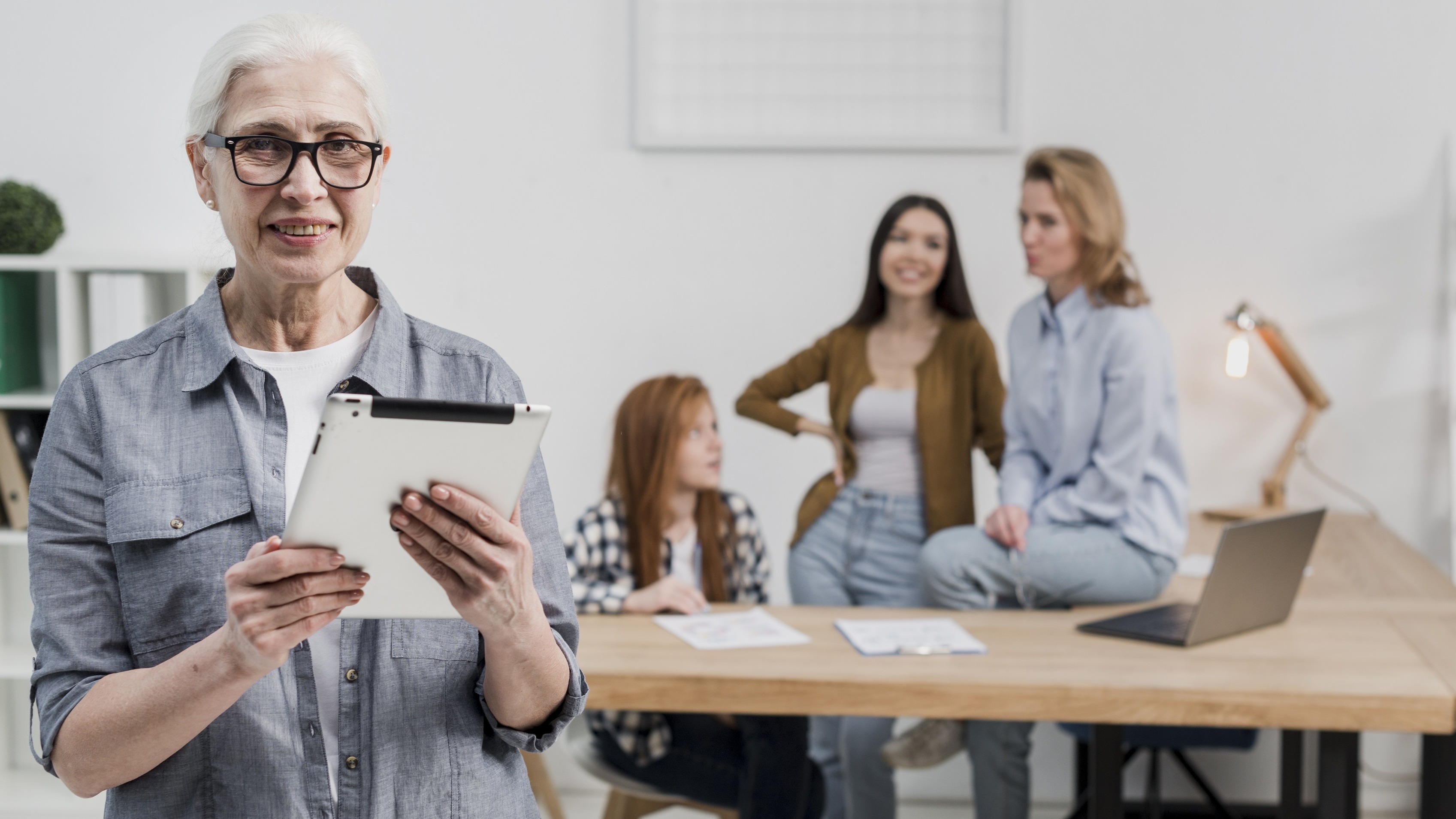 Breaking Barriers: Overcoming Age Bias in the Job Market